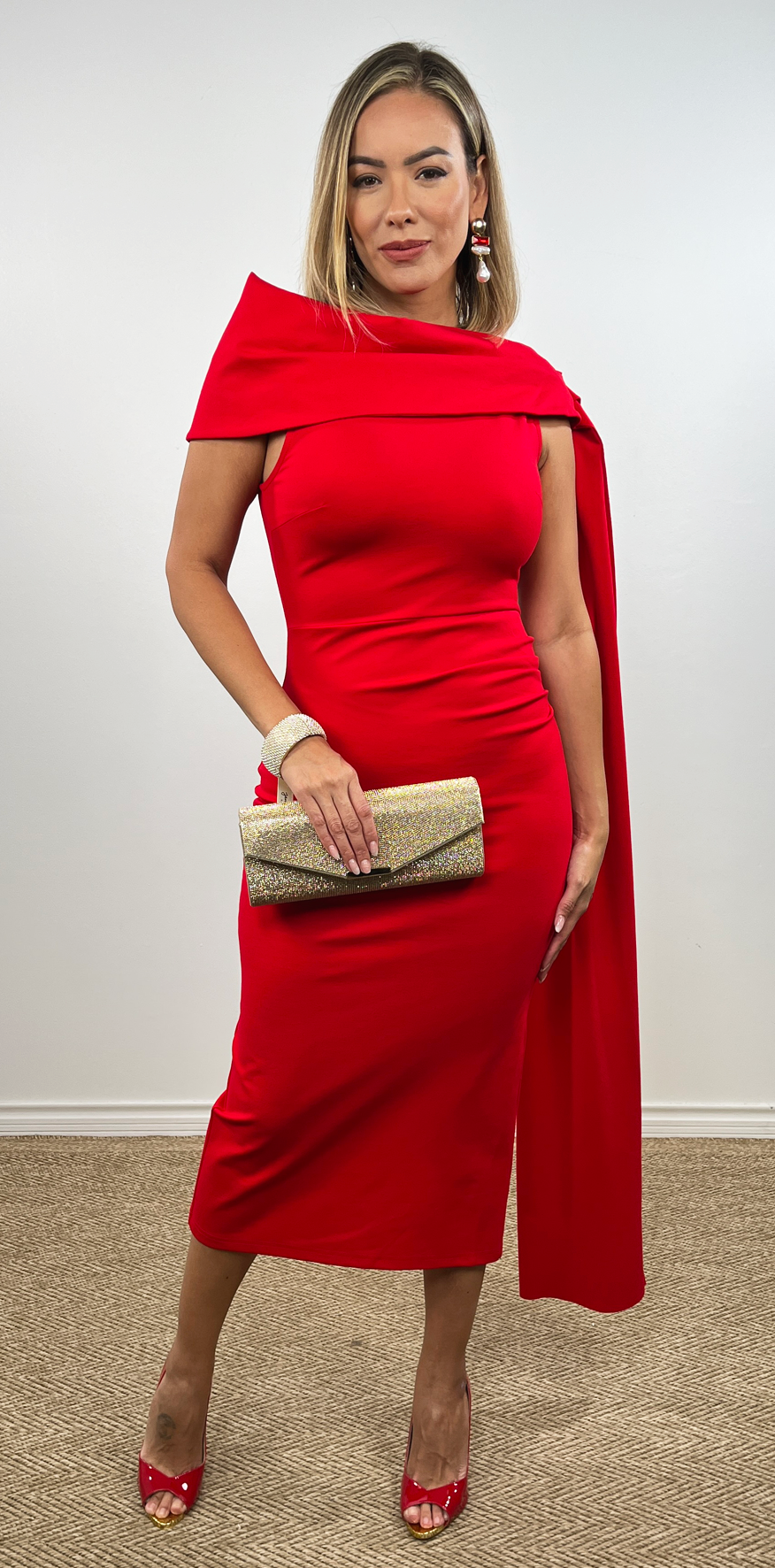 Red Dress – D Shop Aruba